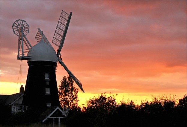 November 2014 Calendar and What’s On Guide | North Luffenham